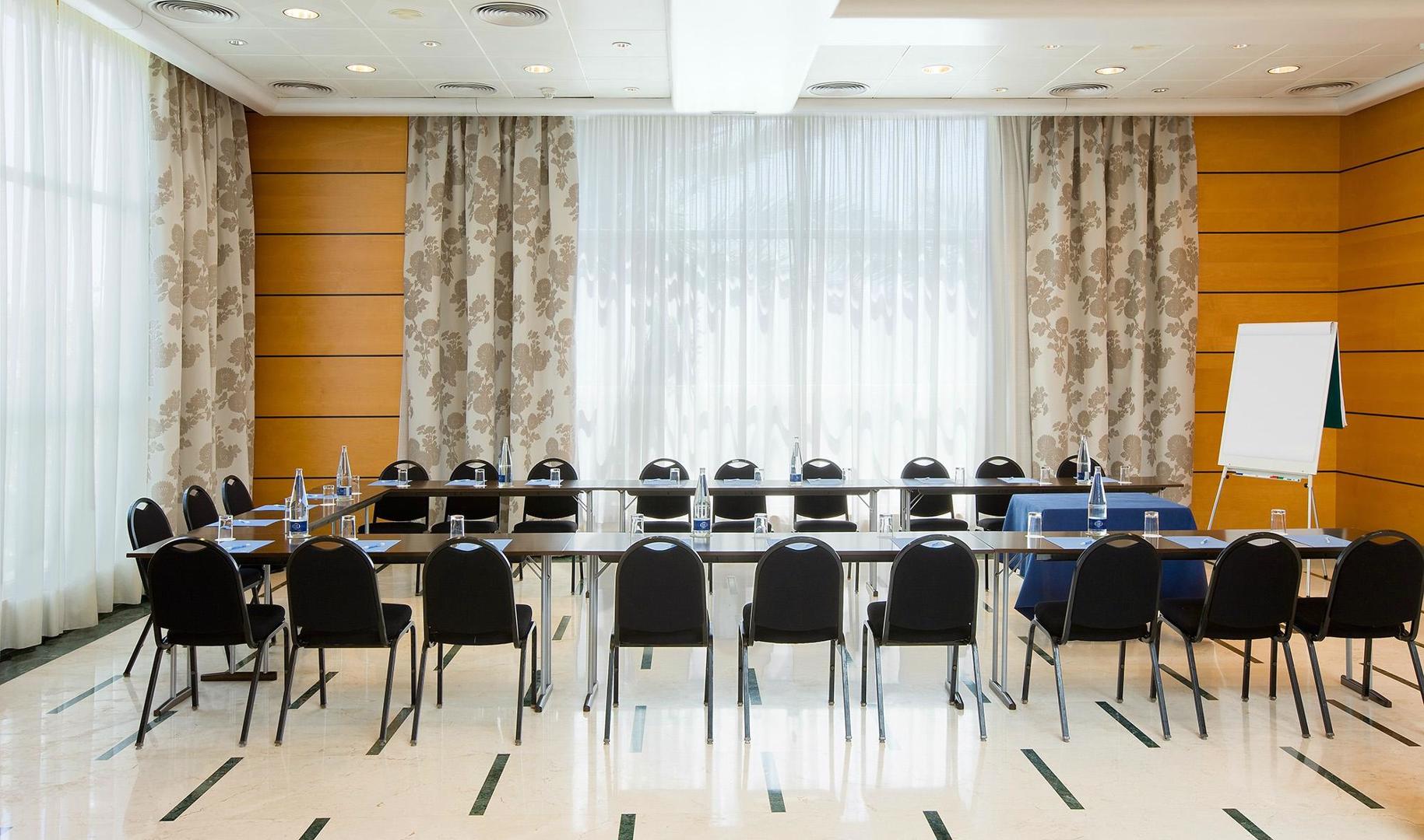 Hotel NH Valencia Center in Valencia, Spanje - D-reizen